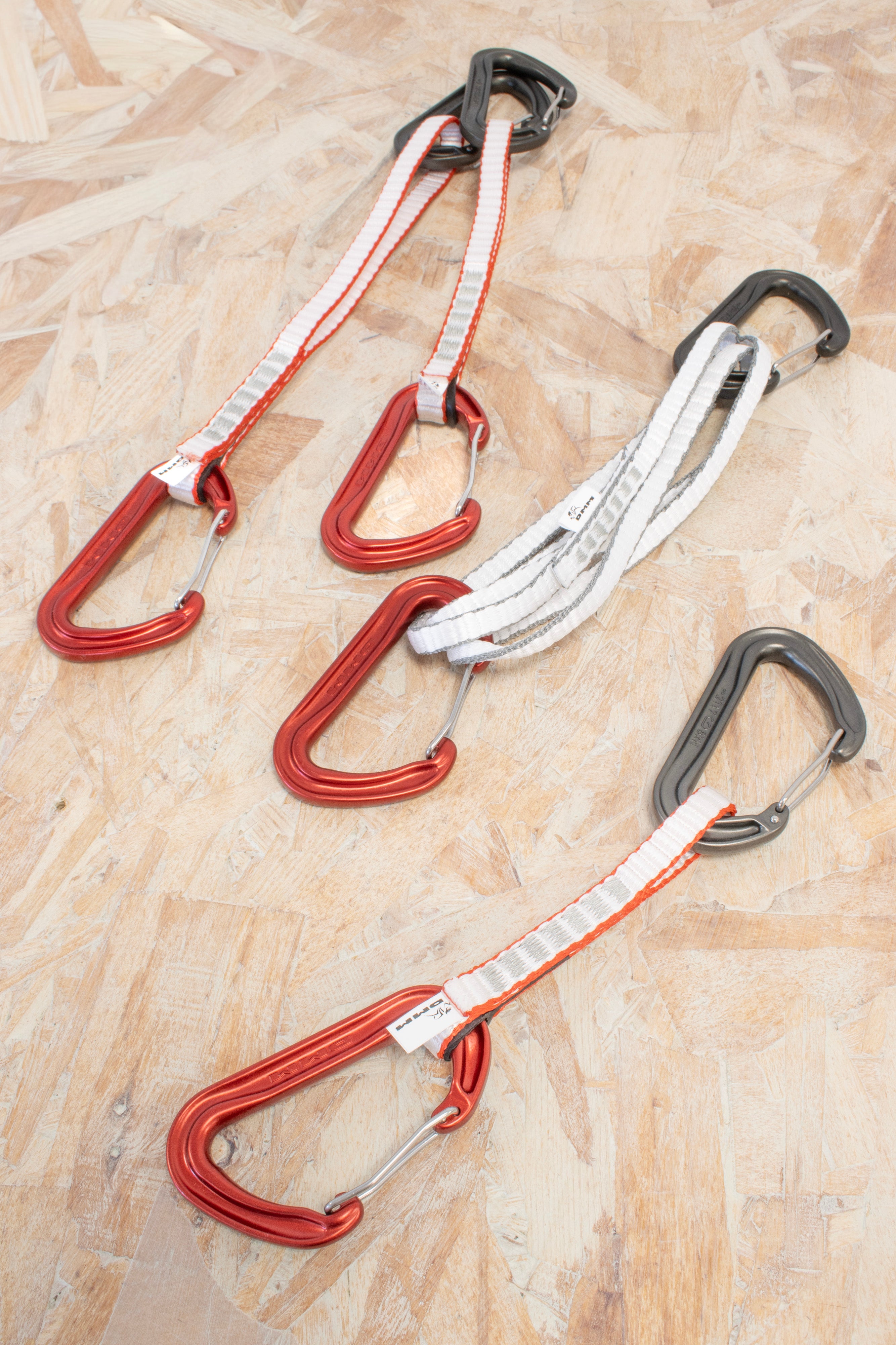 DMM - Phantom Wire Quickdraw – Dick's Climbing