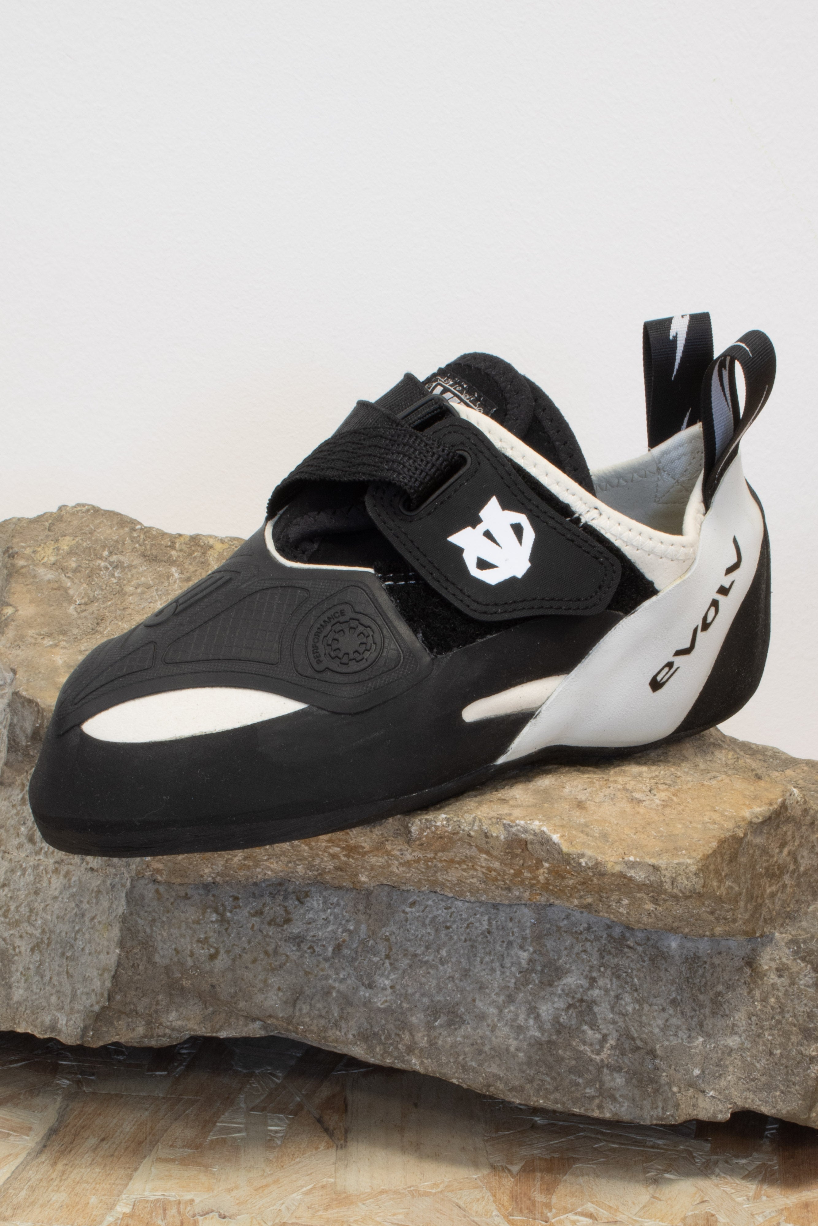 Evolv - V6 – Dick's Climbing