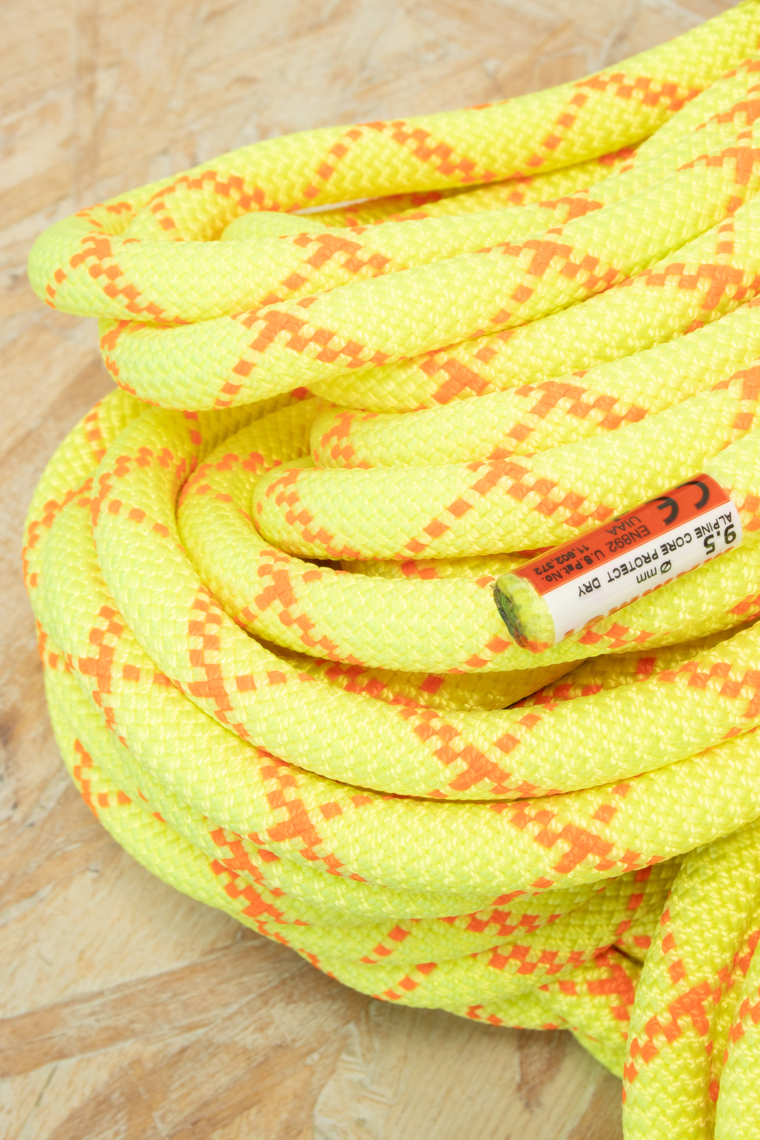 Mammut - 9.5 Alpine Core Protect Dry Rope (2024) – Dick's Climbing