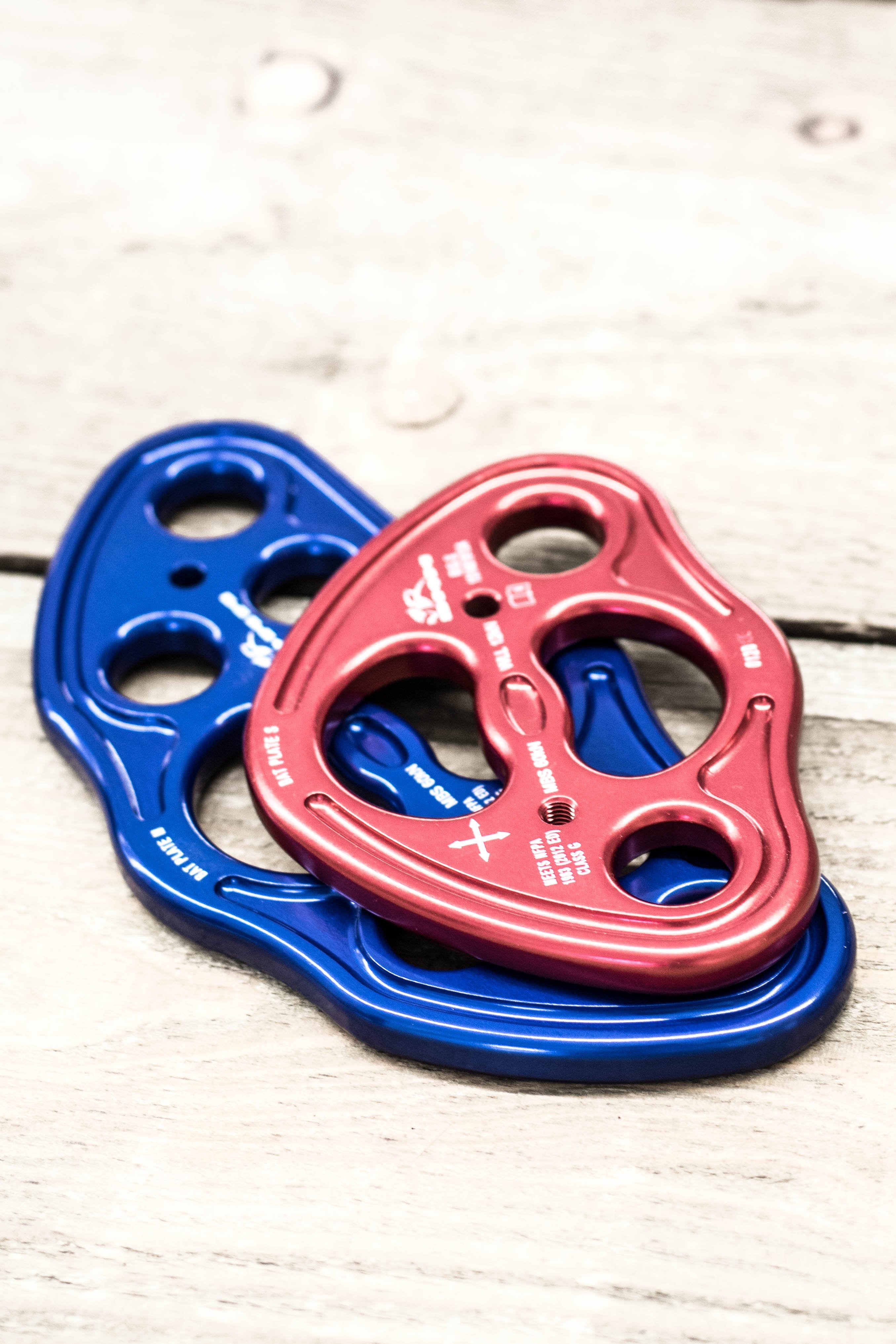 DMM - Bat Rigging Plate – Dick's Climbing