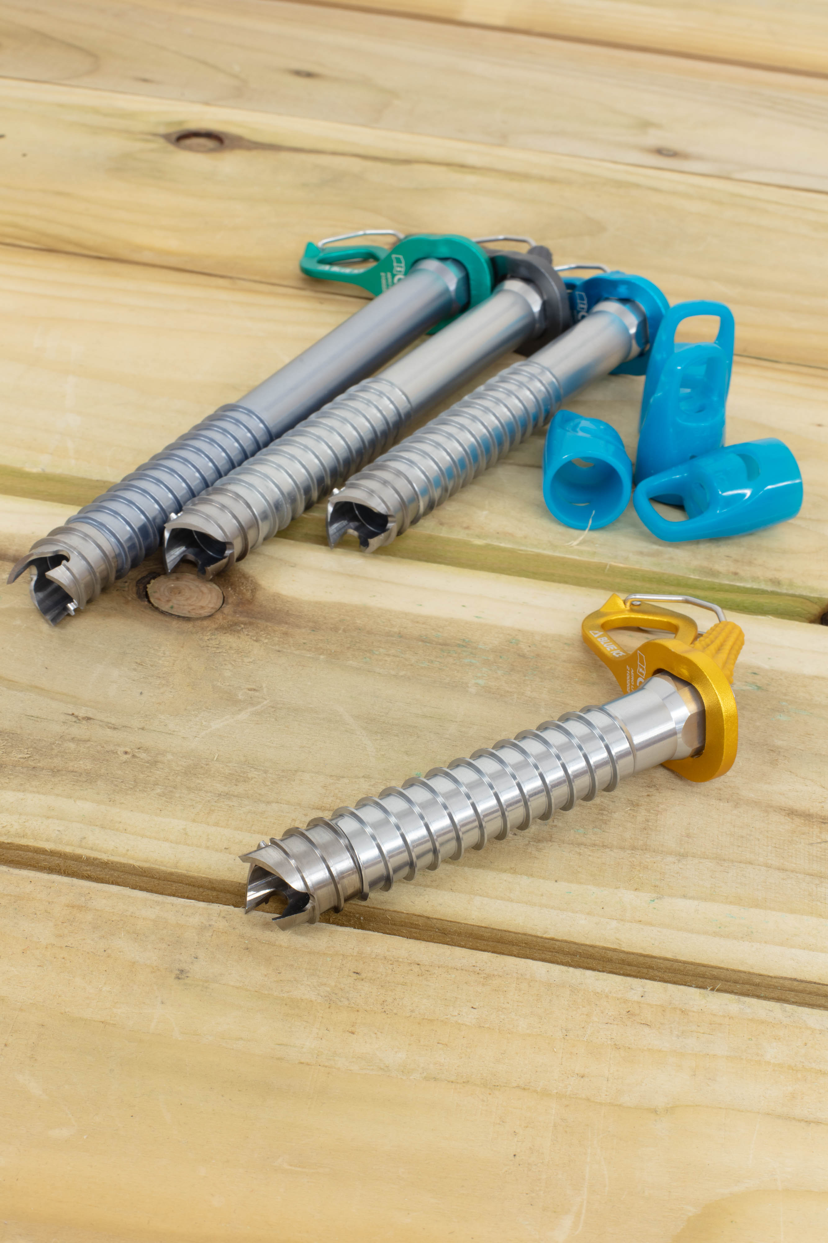 Blue Ice - Aero Lite Ice Screw – Dick's Climbing