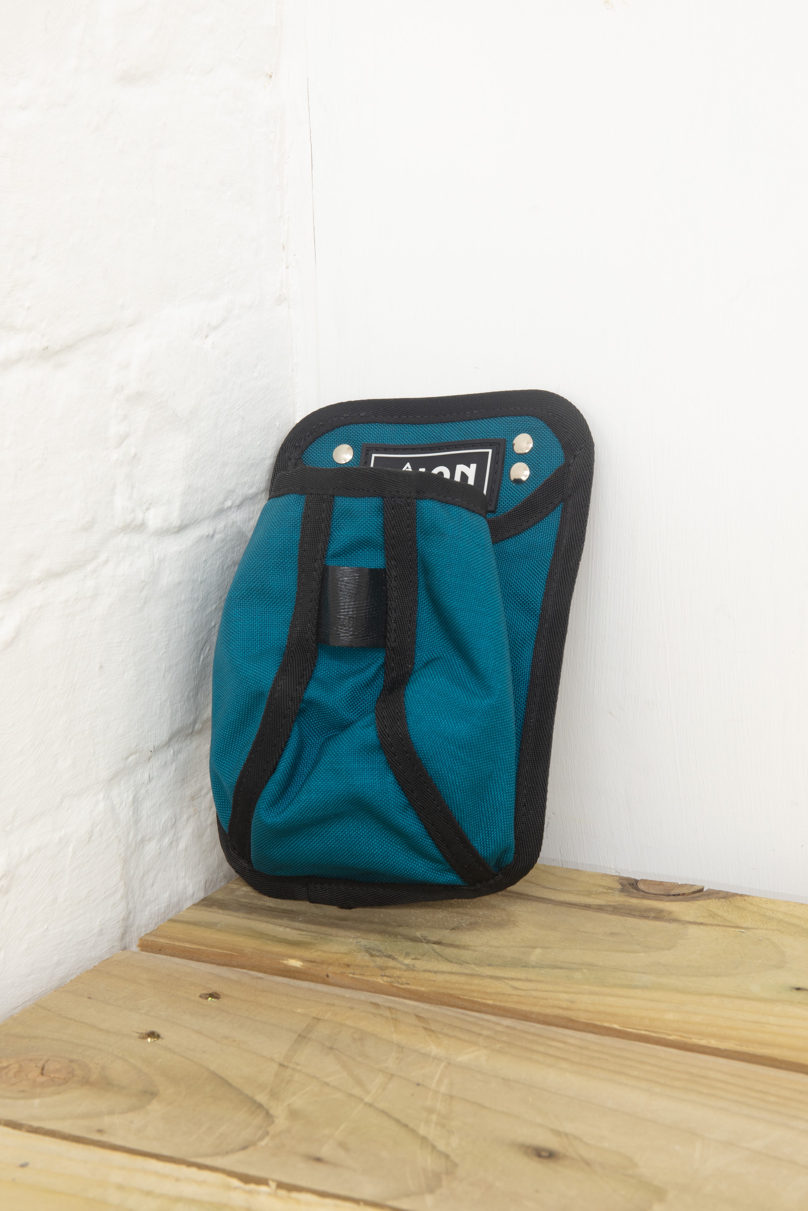 Lyon - Boulder Setter Pouch – Dick's Climbing