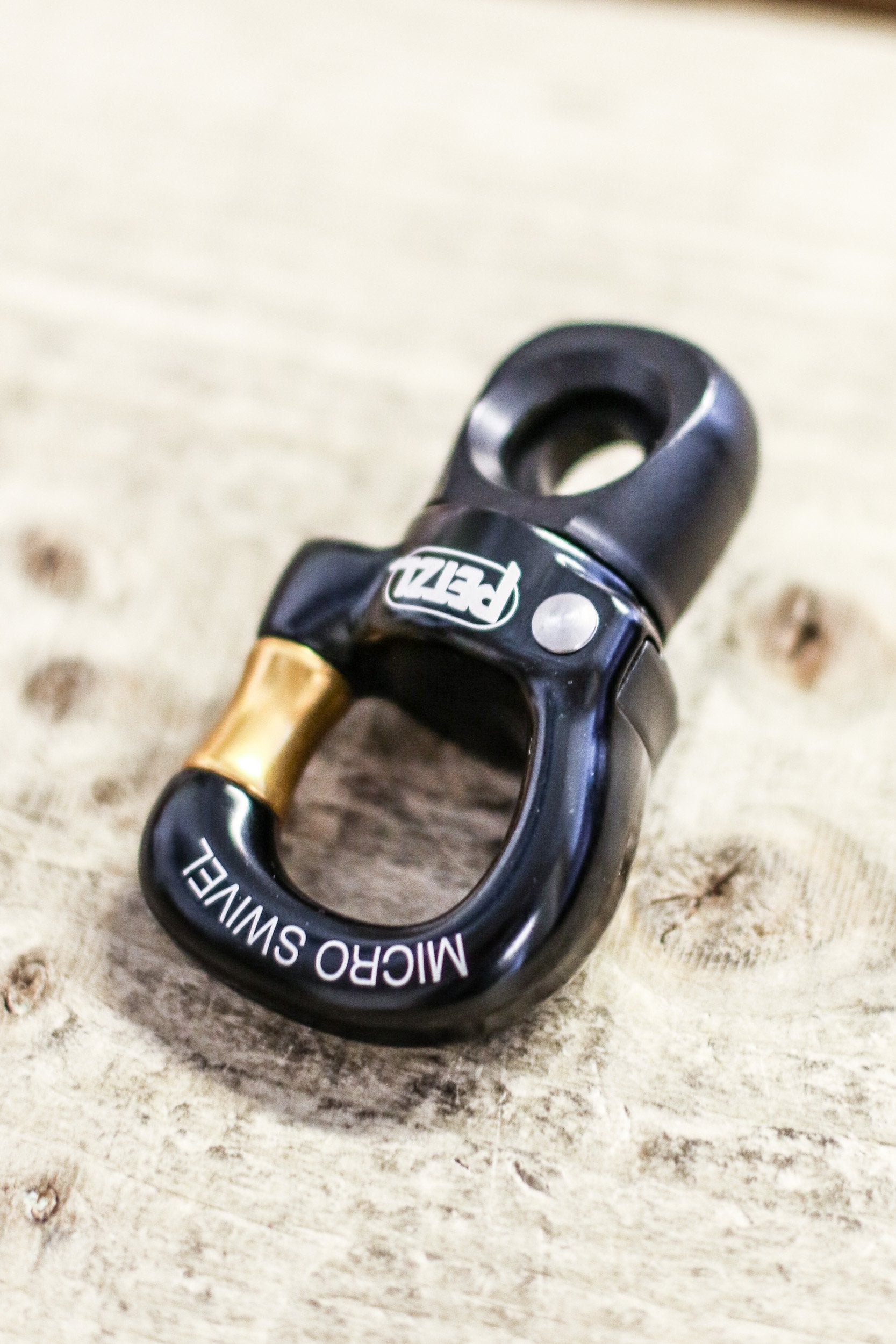 Petzl - Micro Swivel – Dick's Climbing